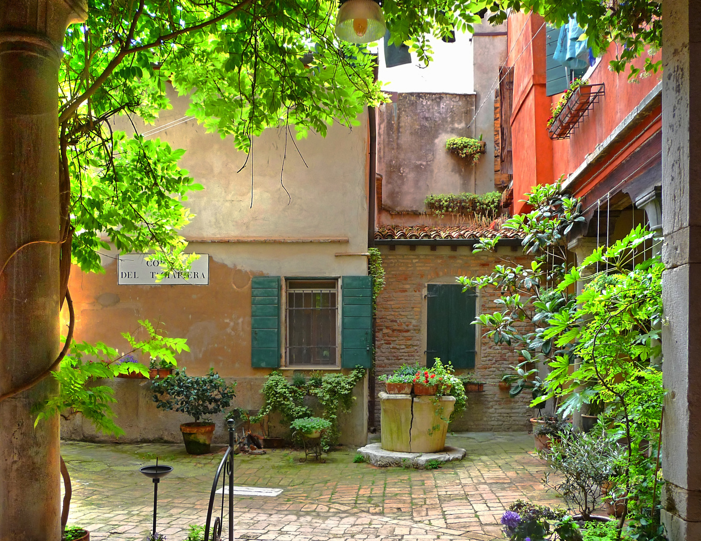 Maroder Charme Foto & Bild | monatswettbewerbe, 2022, 09 hinterhöfe ...