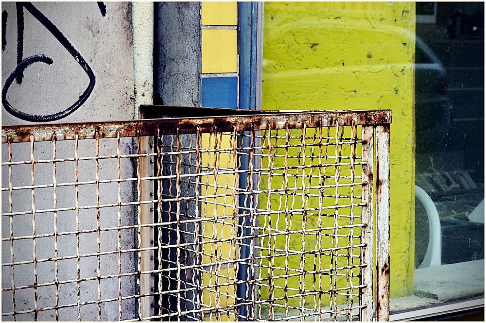 maroder Zaun Foto & Bild | spezial, dokumentation, fenster Bilder auf ...