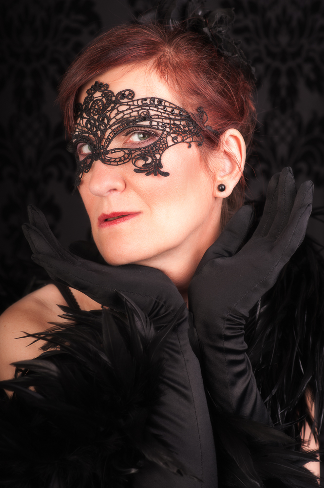 masked Foto & Bild | studio, portrait, menschen Bilder auf fotocommunity