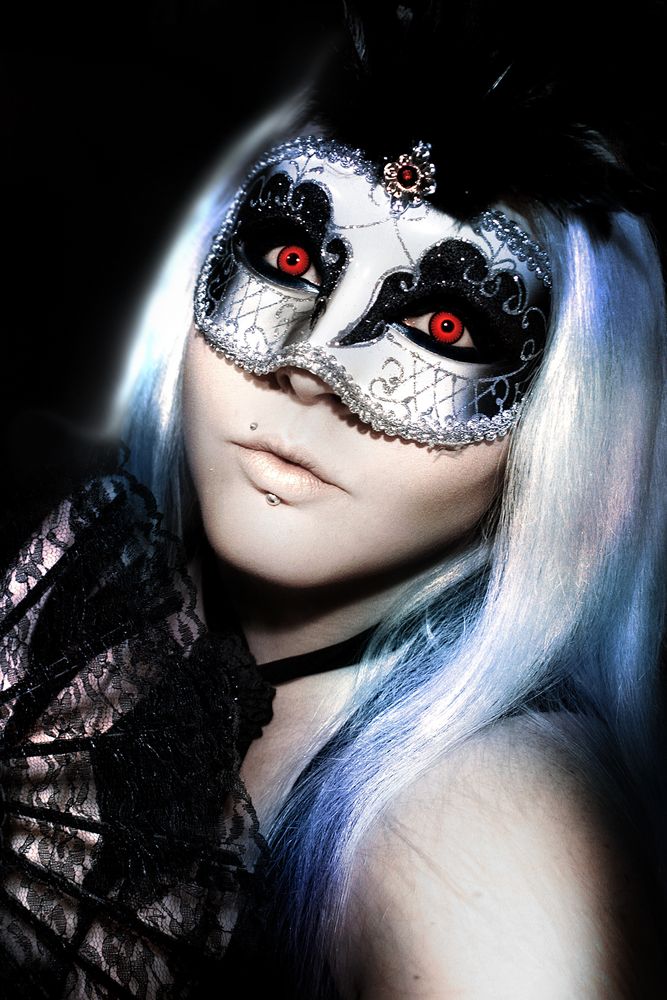 maskiert Foto & Bild | fotomontage, fantasy mystery, mystisch Bilder auf fotocommunity