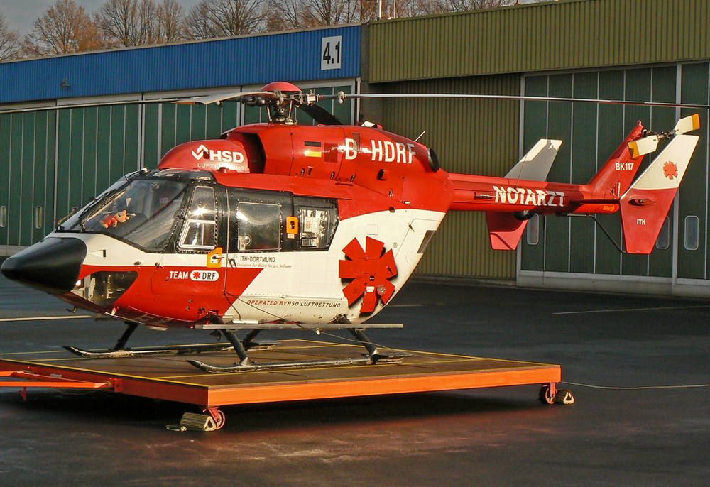 MBB BK-117 DRF Foto & Bild | luftfahrt, hubschrauber, verkehr ...