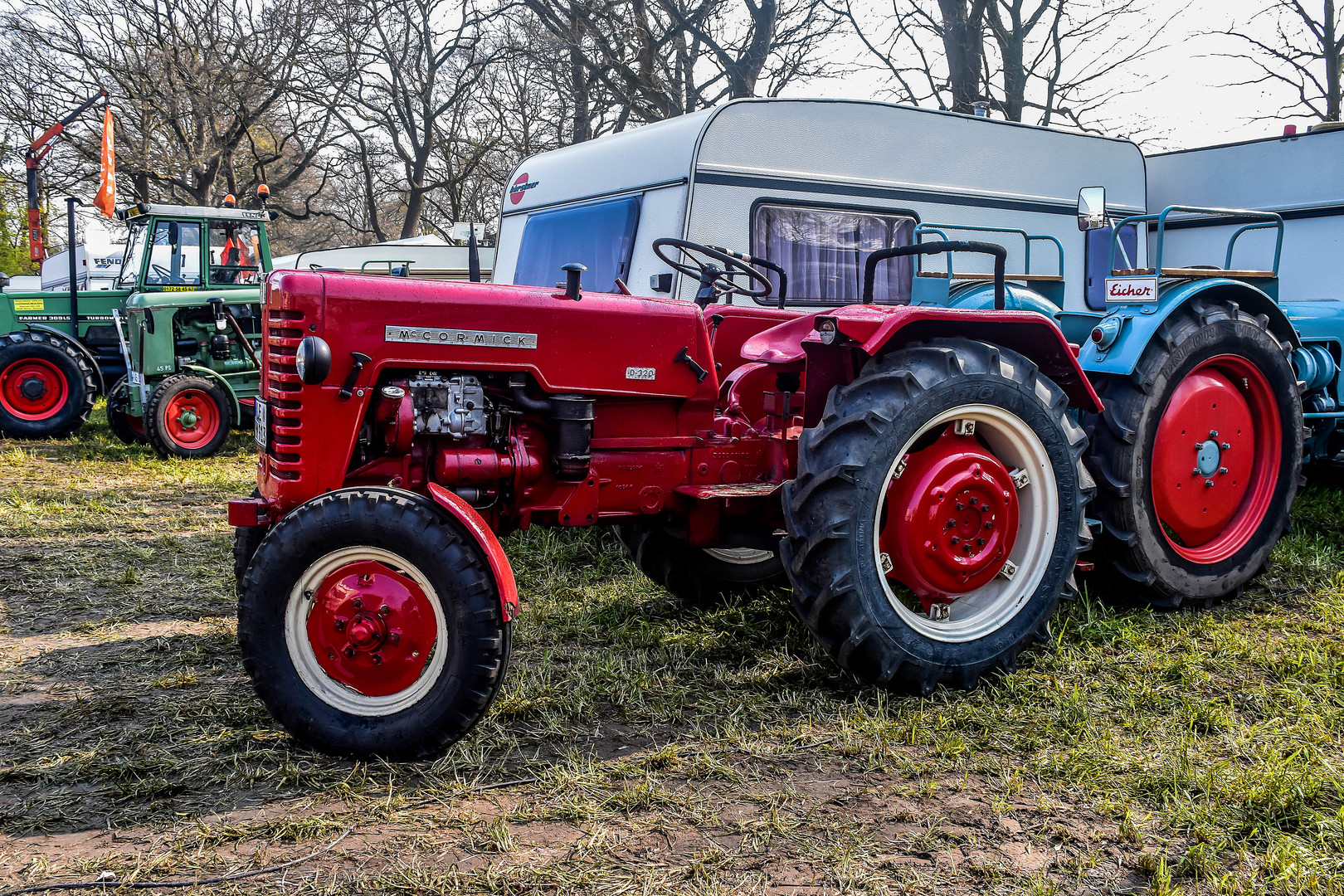 McCormick D-320 Foto & Bild | oldtimer, motive, traktoren Bilder auf ...