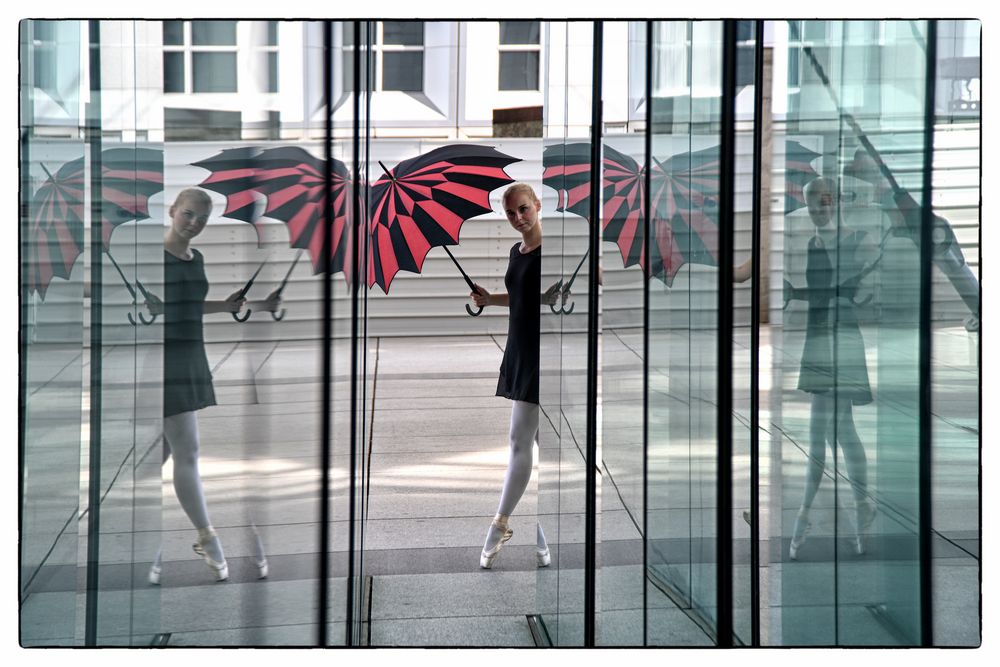 me three Foto & Bild | portrait, kunstfotografie & kultur, projekte Bilder auf fotocommunity