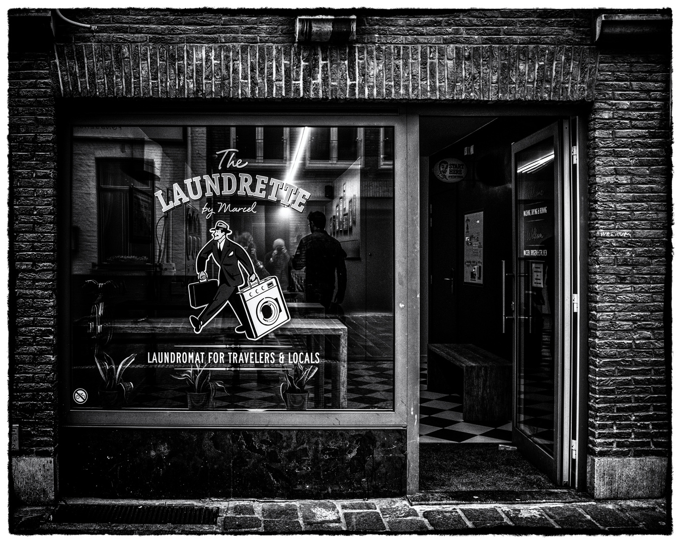 Mein wunderbarer Waschsalon +++ Foto & Bild | spezial, sw, architektur ...