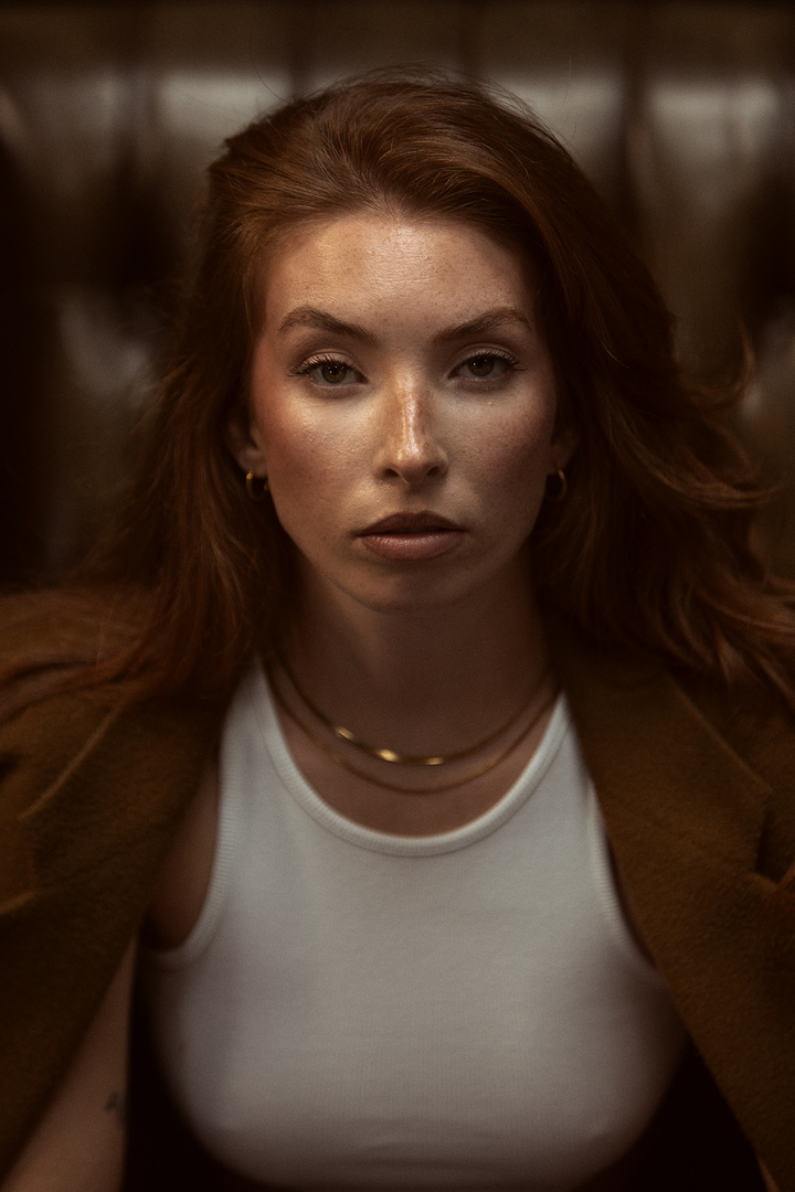 Melissa Foto & Bild | portrait, portrait frauen, indoor Bilder auf ...