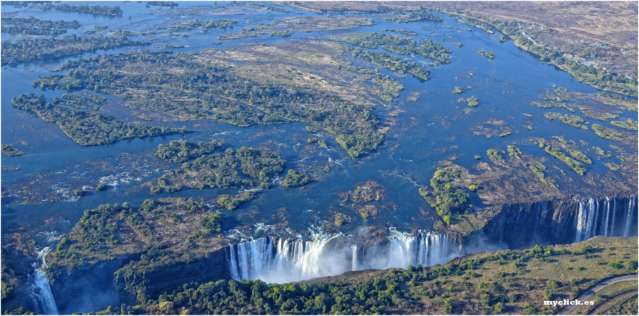 MEMORIAS DE AFRICA EL RIO ZAMBEZE Y LA CATARATA VICTORIA ZIMBAWE Imagen ...