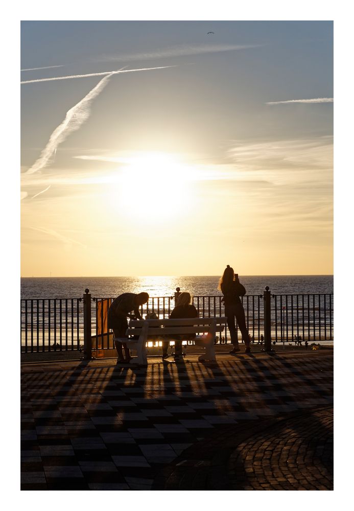 Menschen am Abend Foto & Bild | europe, benelux, netherlands Bilder auf fotocommunity