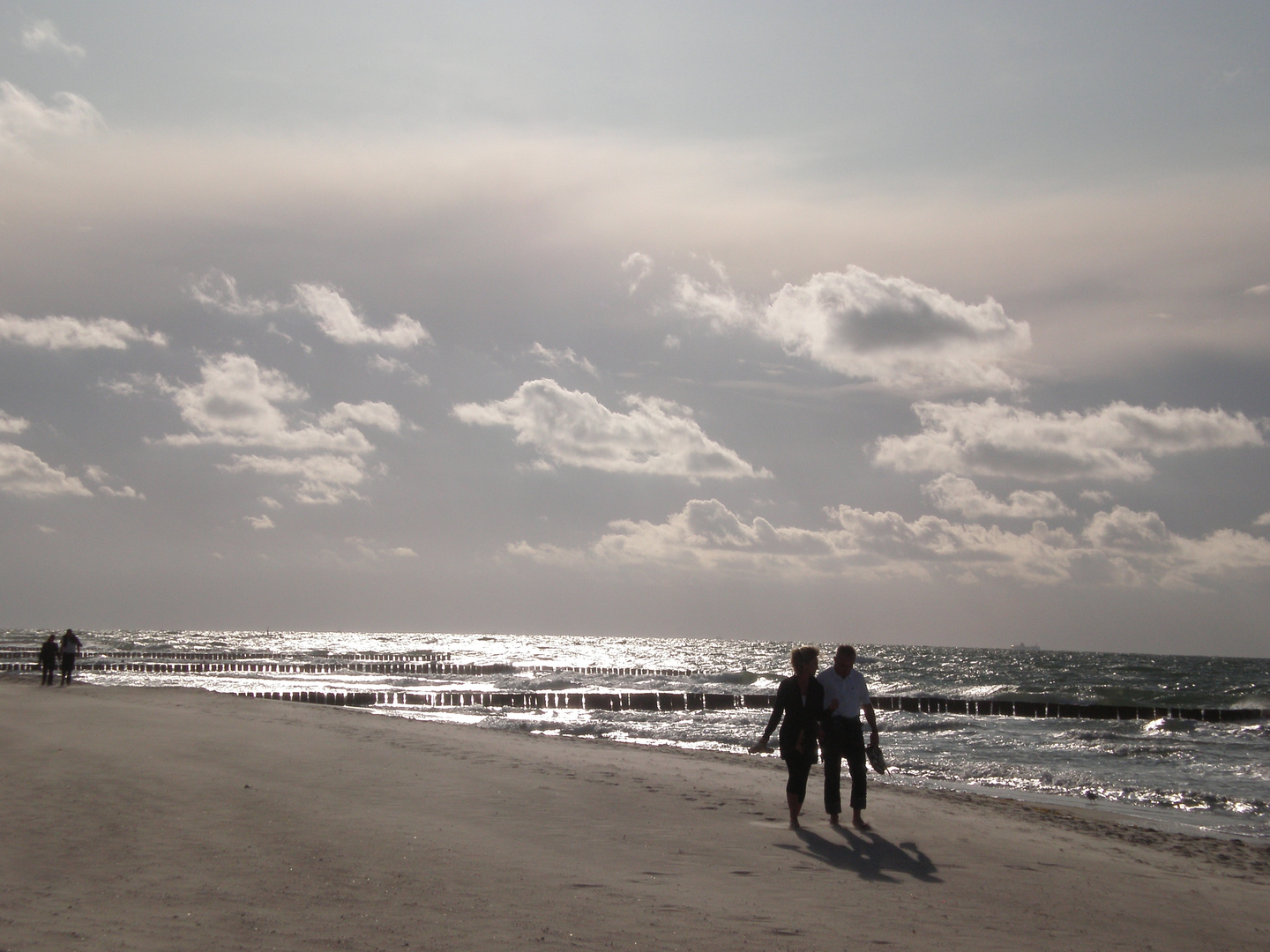 Menschen am Strand Foto & Bild | landschaft, meer & strand, natur ...