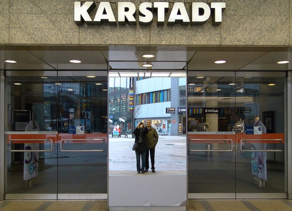 Menschen im Spiegel... Foto & Bild | portrait, streetfotografie mit ...