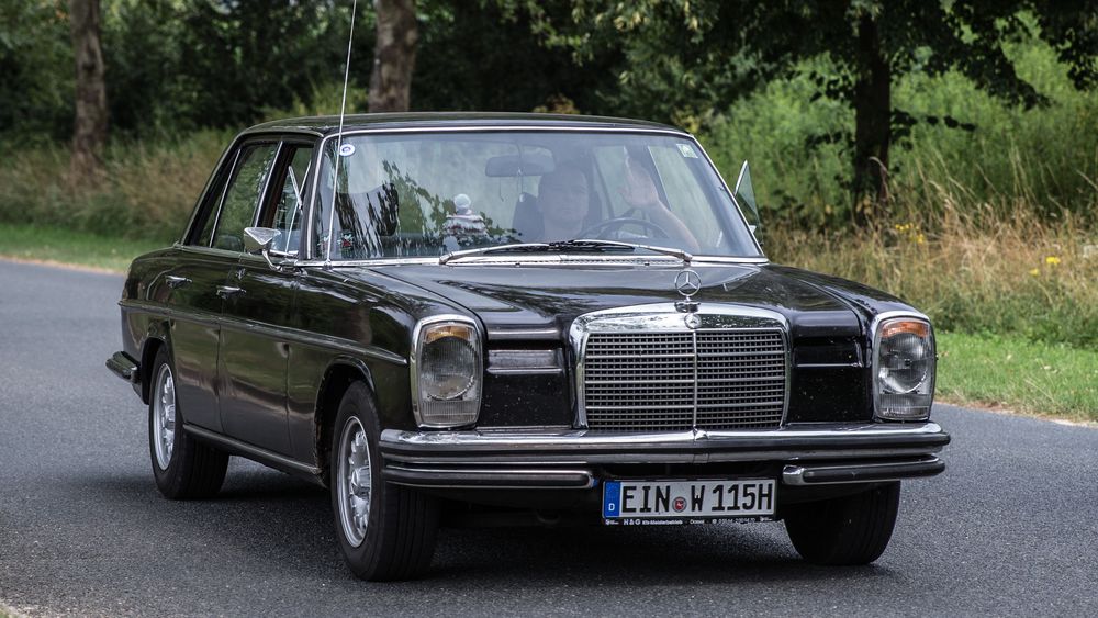 Mercedes Benz W115 Foto & Bild | oldtimer, autos, verkehr Bilder auf ...