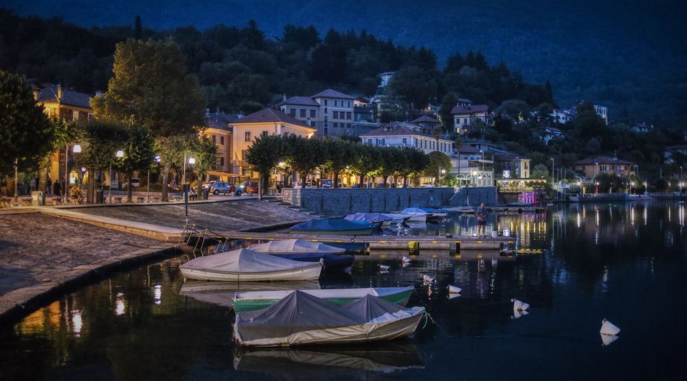 Mergozzo am Lago di Mergozzo Foto & Bild | architektur, europe ...