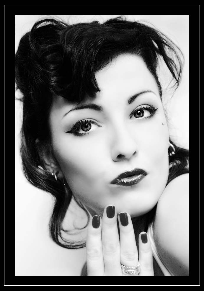 Merry LOU Foto & Bild | portrait, portrait frauen, indoor Bilder auf ...