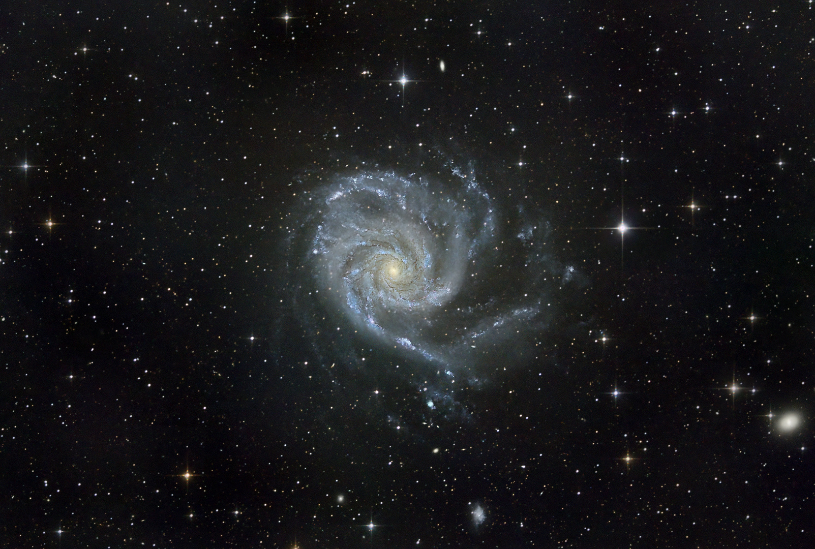 Messier 101 - die Pinwheel Galaxie Foto & Bild | astrofotografie ...