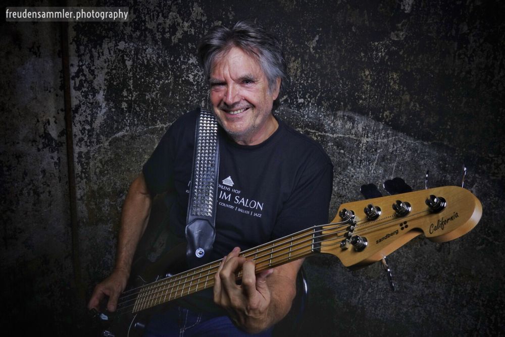 Michael Just (Bassist bei den Cut & Music Allstars) Foto & Bild | music ...