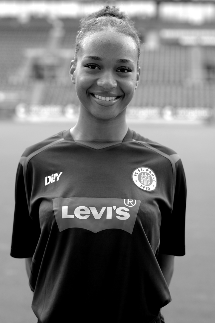 Midou #2 Foto & Bild | sport, ballsport, fußball Bilder auf fotocommunity