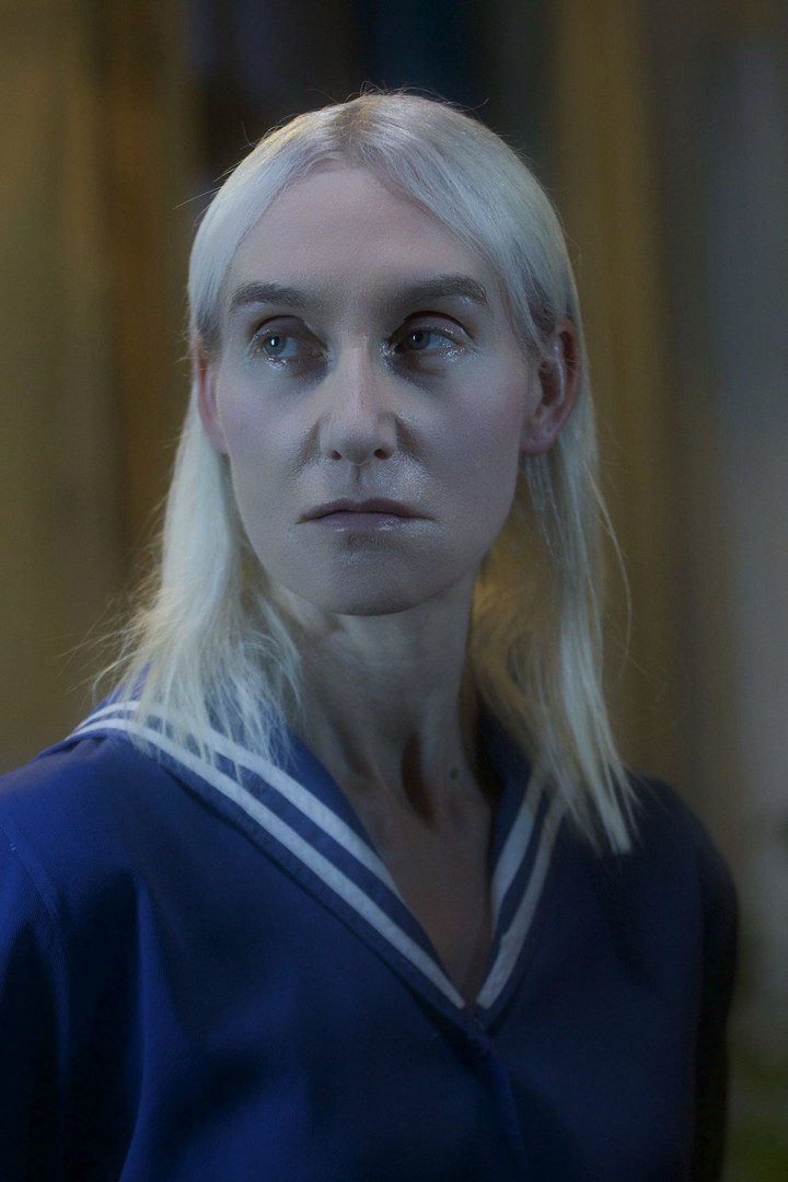 Mika'Ela Fisher photo by Roy Stuart Foto % Immagini| close up-primo ...