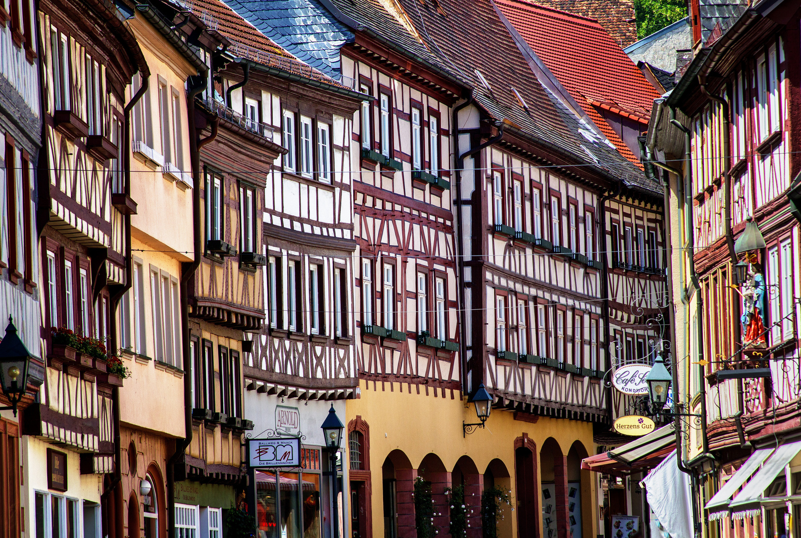 Miltenberg am Main Foto & Bild | world, fachwerk, bayern Bilder auf ...
