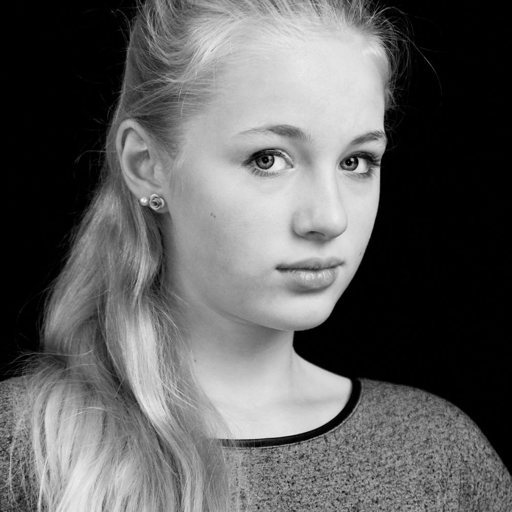 Miriam Foto & Bild | jugendliche, studio, portrait Bilder auf fotocommunity