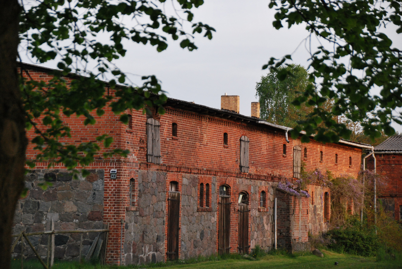 mit Charme Foto & Bild | architektur, lost places, natur - herbst ...