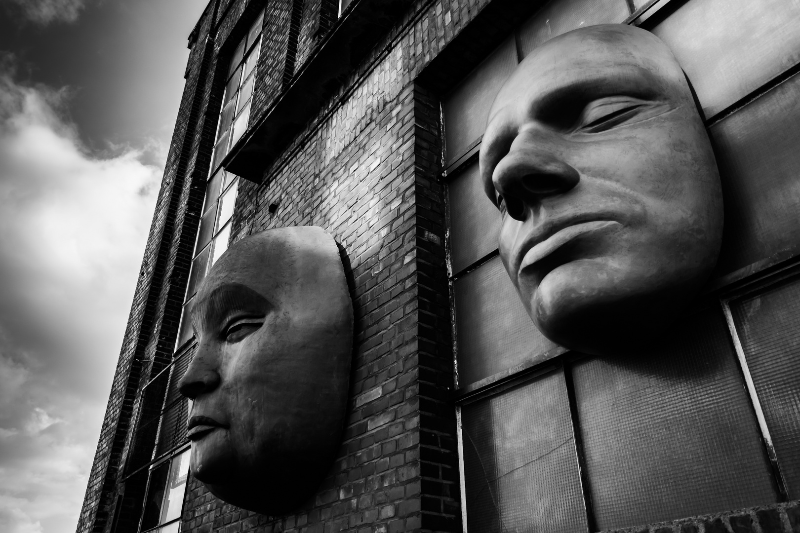 Mit dem Kopf durch die Wand Foto & Bild | kunstfotografie & kultur, gemälde & skulpturen ...