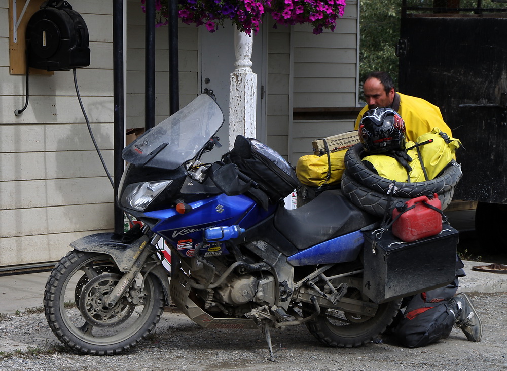 Mit dem Mopped auf dem Highway Foto & Bild | north america, canada, the ...