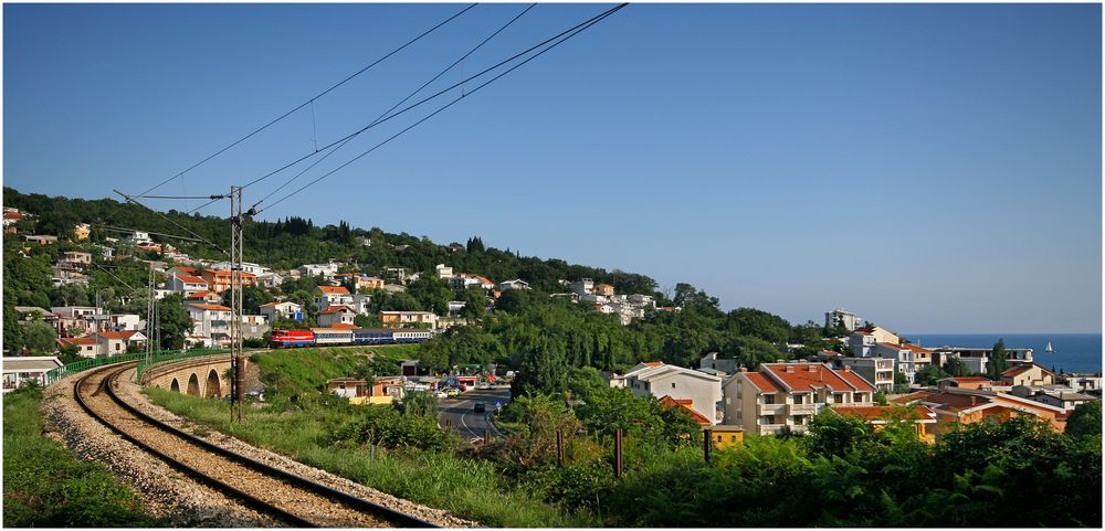 Mit dem Schnellzug durch die Berge CV Foto & Bild | europe, balkans, züge Bilder auf fotocommunity