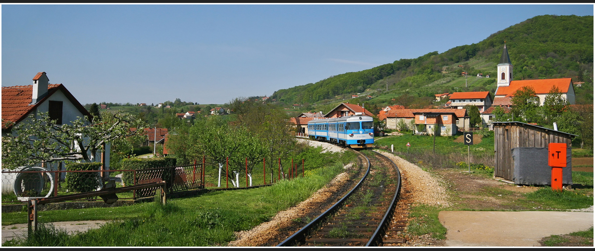 Mit dem Schnellzug durch die Hecke CCLXIV Foto & Bild | europe, balkans, croatia Bilder auf ...