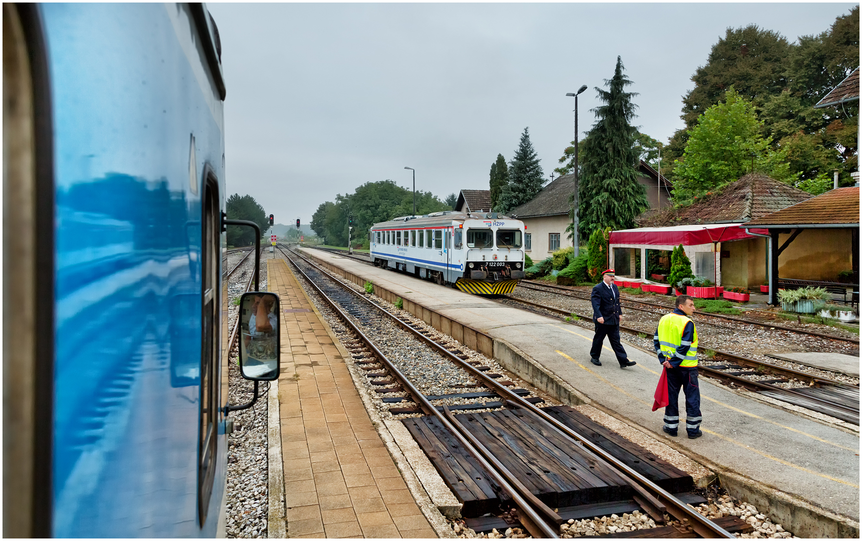 Mit dem Schnellzug durch die Hecke DCCCXCVIII Foto & Bild | europe, balkans, projekte Bilder auf ...