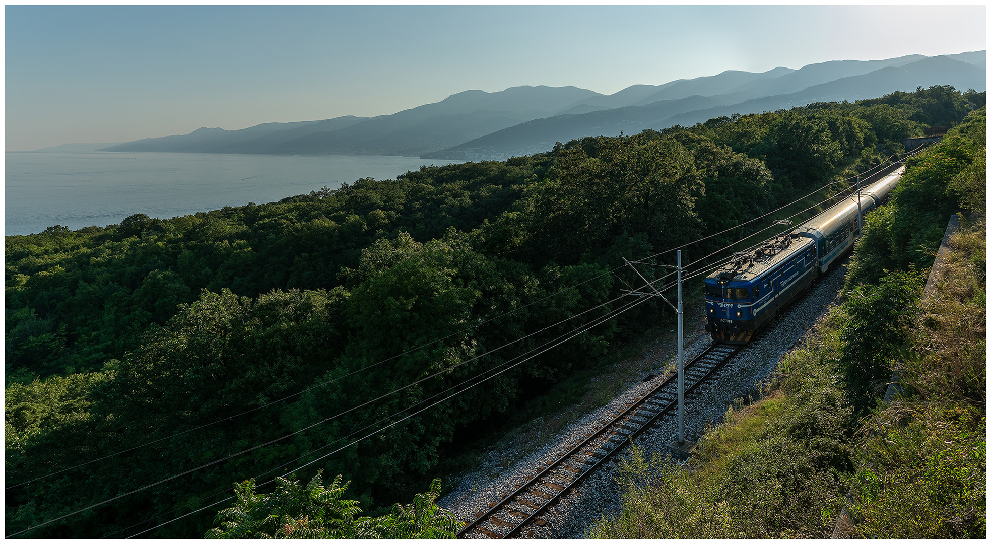 Mit dem Schnellzug zur Lagune LXXXIX Foto & Bild | europe, balkans, landschaft Bilder auf ...