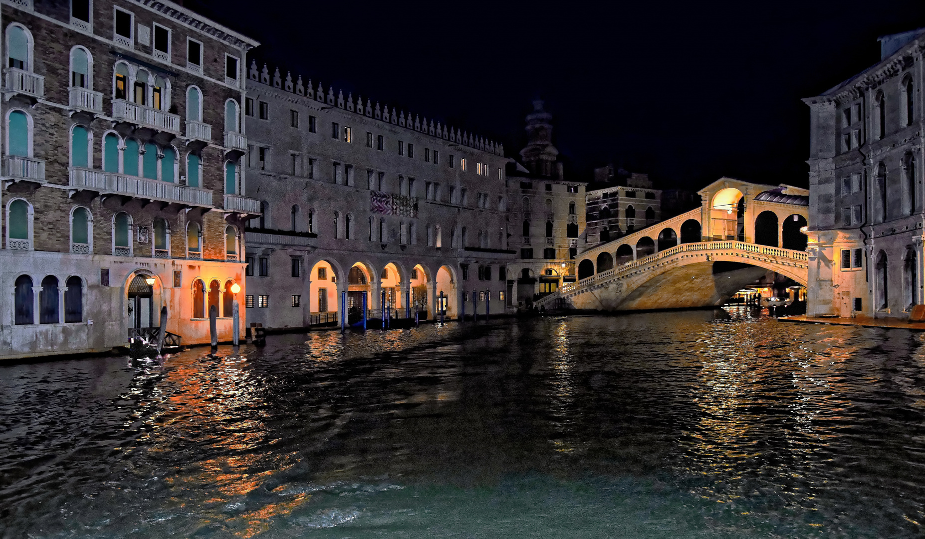 Mit dem Vaporetto durch Venedig Foto & Bild | city, italy, world Bilder auf fotocommunity