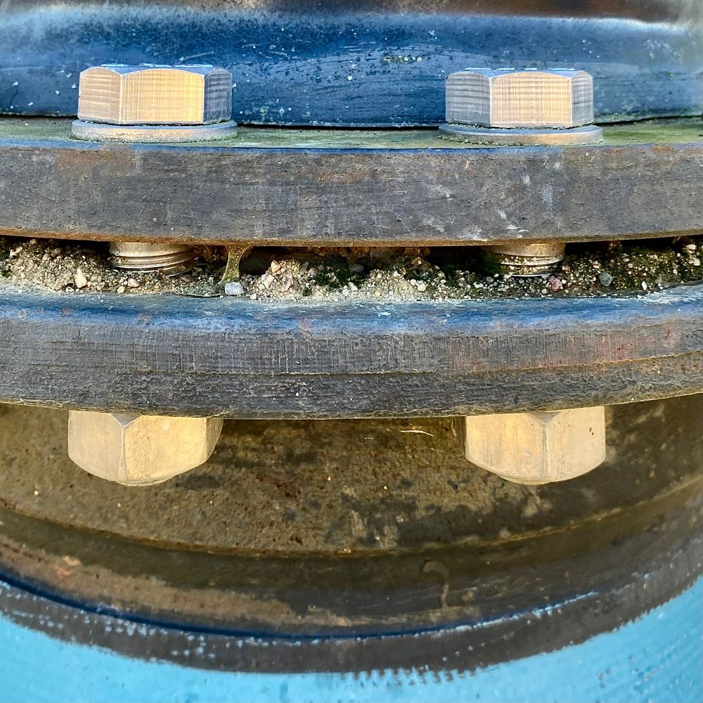 Mit Muttern gedeckelt Foto & Bild | projekte, technik, 3 ...