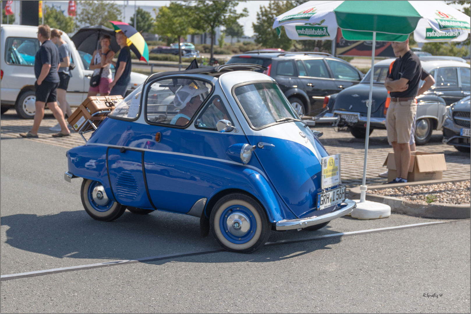 - mit Vollgas - Foto & Bild | straße, stadt, oldtimer Bilder auf ...