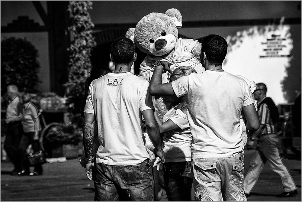 Mitgenommen... Foto & Bild | streetfotografie mit menschen ...