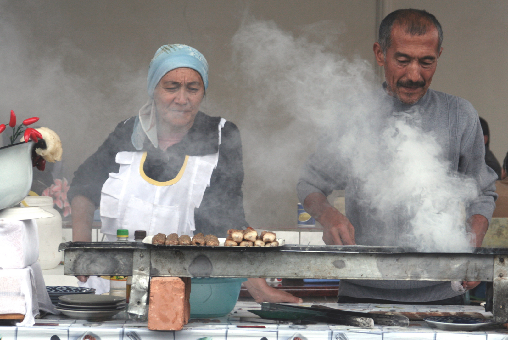 Mittagszeit Foto & Bild | erwachsene menschen, asia, central asia ...