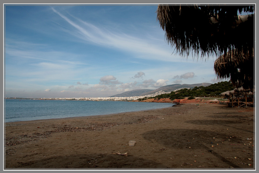 Mittelmeerstrand bei Athen Foto & Bild | landschaft, meer & strand ...