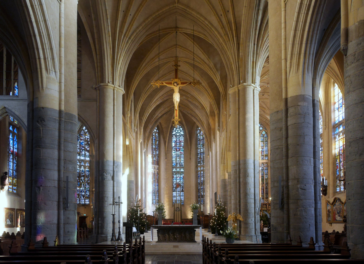 Mittelschiff Foto & Bild | architektur, sakralbauten, innenansichten kirchen Bilder auf ...