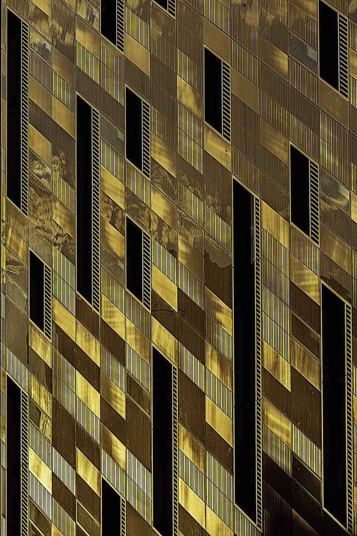 Mkl_Fassade des Hotels "M by Montcalm" Foto & Bild | london, uk ...