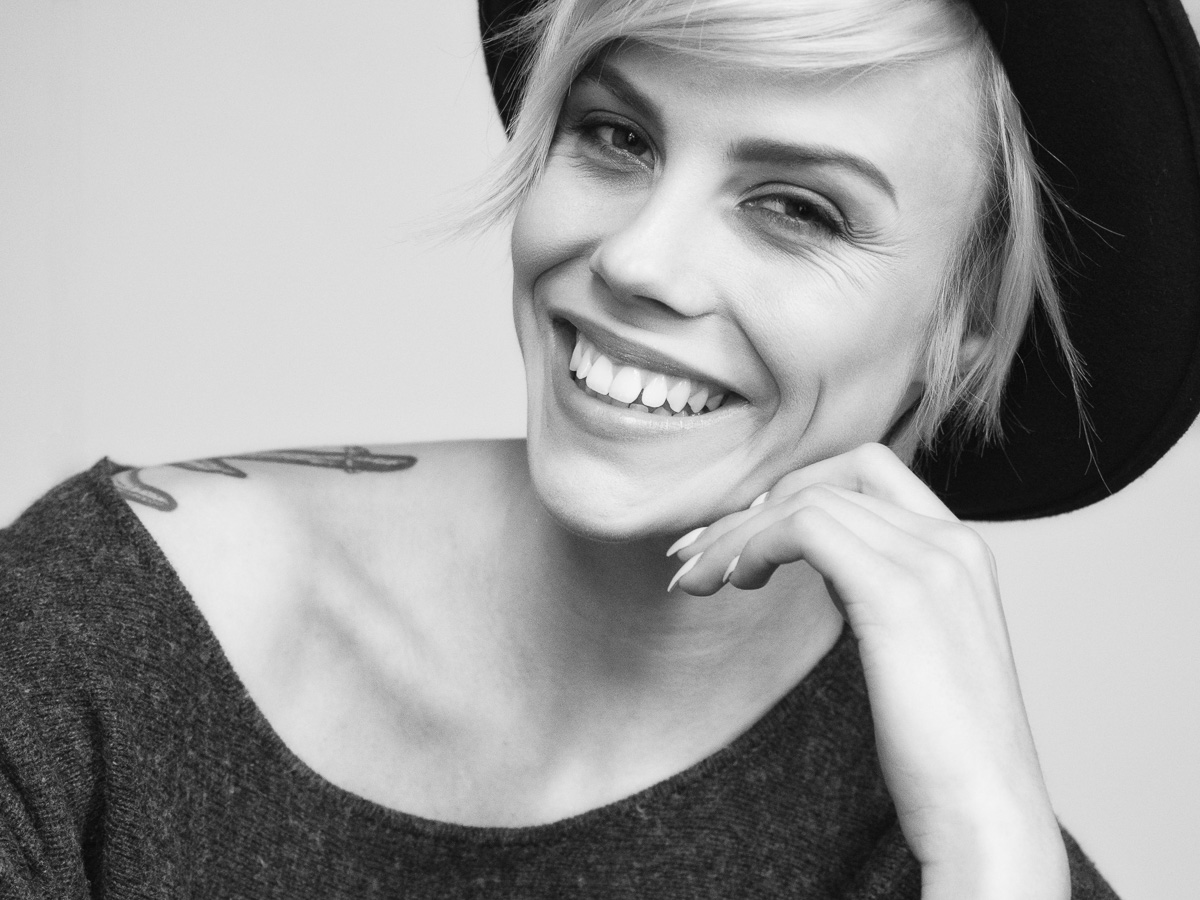 Model Miri Be 3 Foto & Bild | erwachsene, portrait, outdoor Bilder auf ...