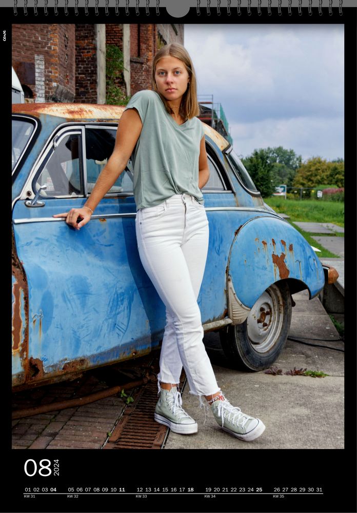 Modelkalender August 2024 Foto & Bild | erwachsene menschen, portraits erwachsener, outdoor ...