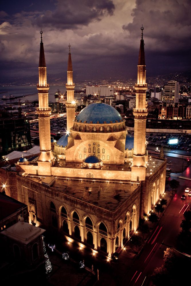 Mohammed-al-Amin-Moschee at dusk Foto & Bild | asia, middle east ...
