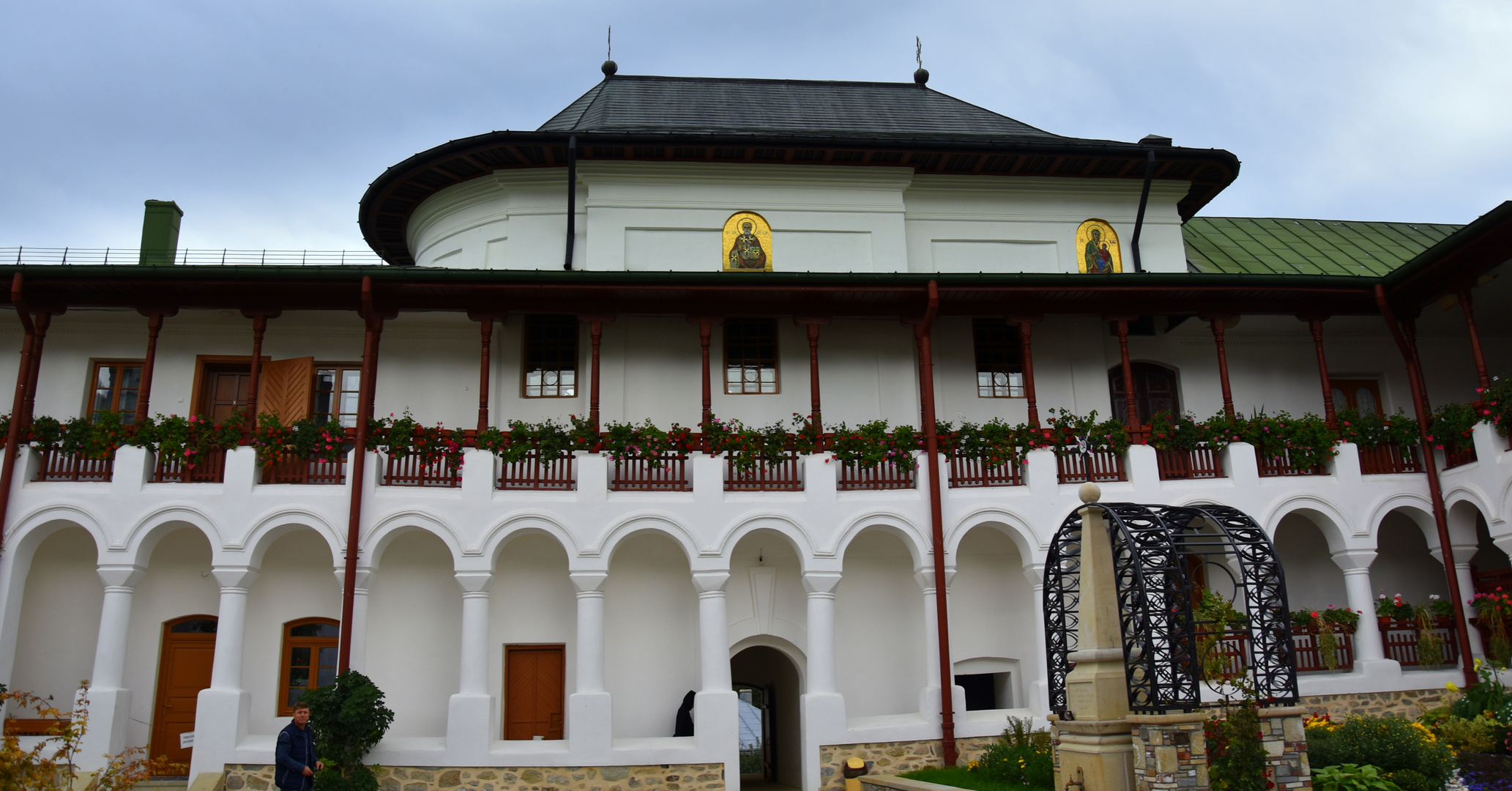 MONASTERO Foto % Immagini| world Foto su fotocommunity
