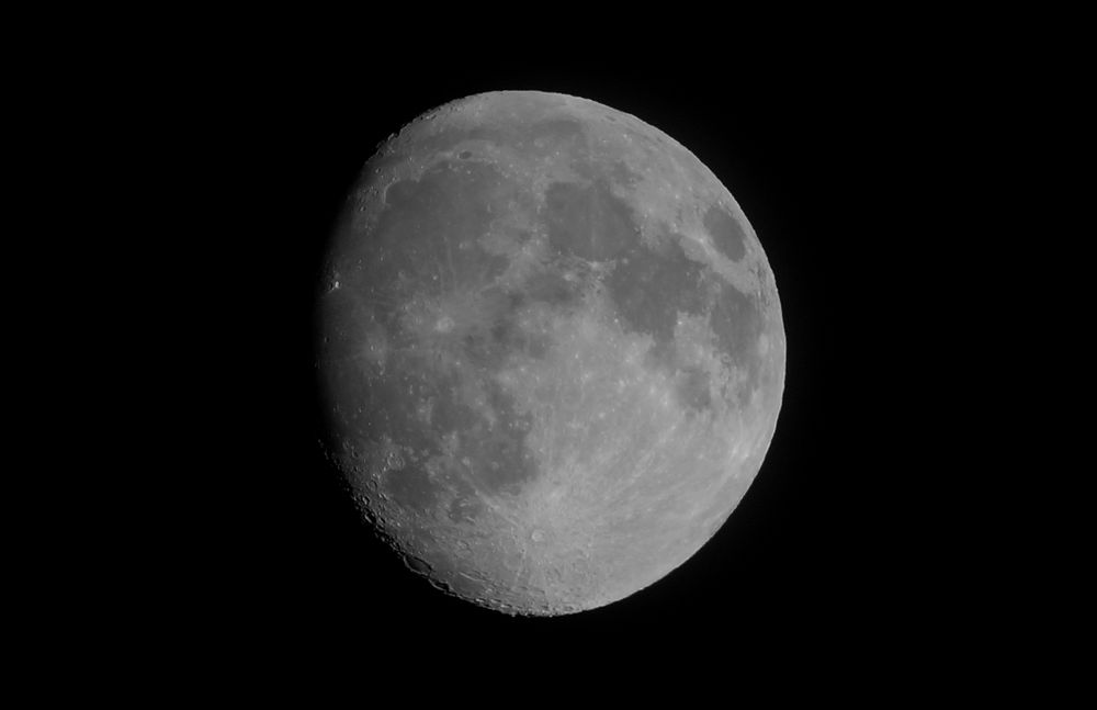 Mond vom 20.06.13 in SW Foto & Bild | mondaufnahmen, himmel & universum ...