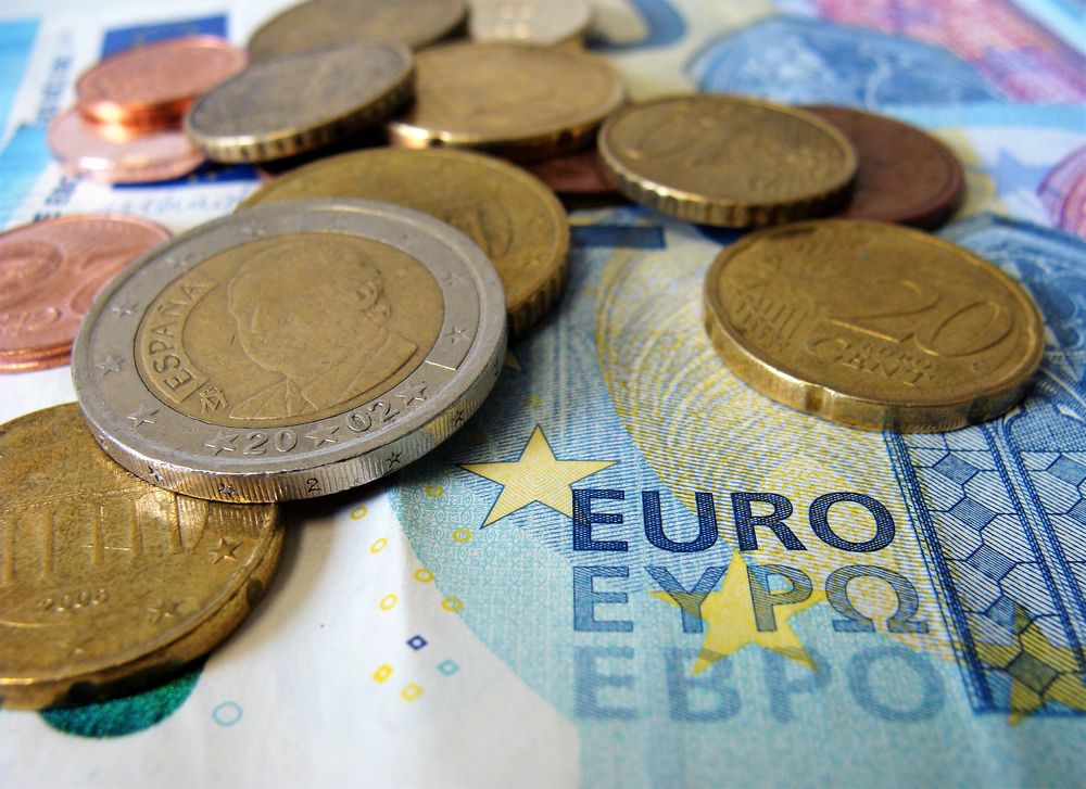 Money, Money Foto & Bild | stillleben, geld, münzen, usw., geld Bilder ...