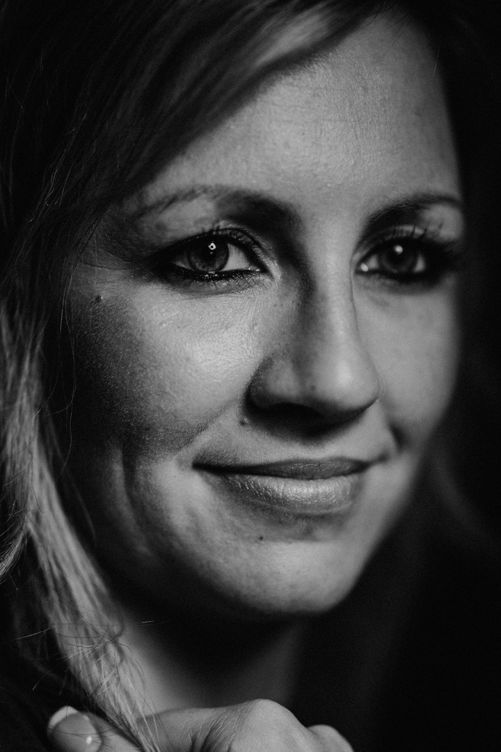 monochrome Portraits Foto & Bild | fotos, people, studio Bilder auf ...