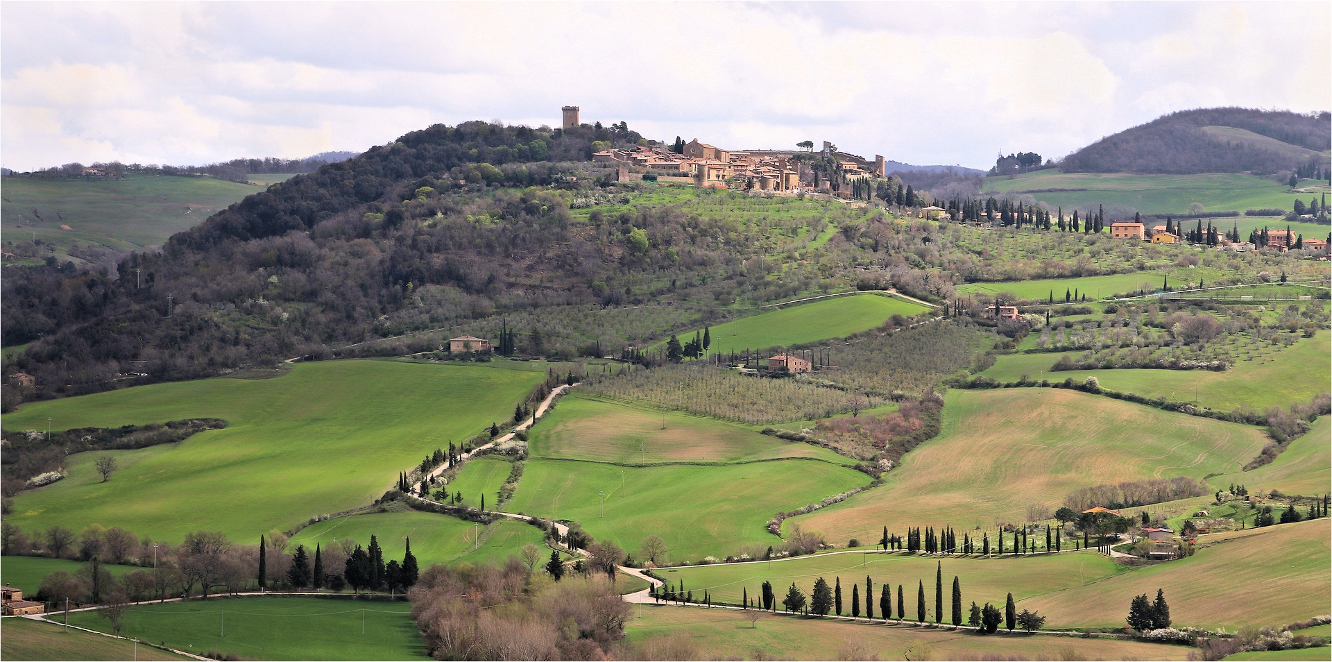 MONTICCHIELLO Foto & Bild | world, frühling, natur Bilder auf fotocommunity