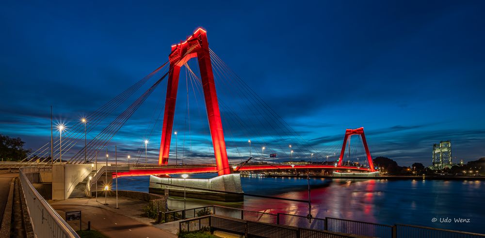 Morgens an der Wilemsbrug Foto & Bild | wasser, langzeitbelichtung ...