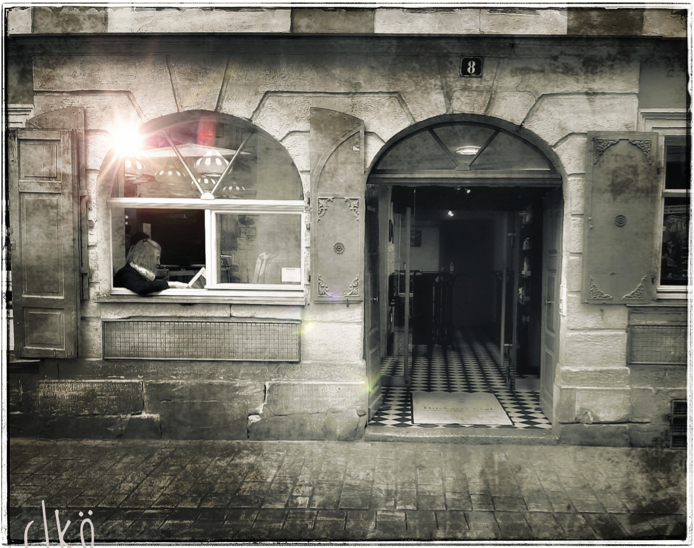 Morgens halb 10 in Bamberg Foto & Bild | erwachsene menschen ...