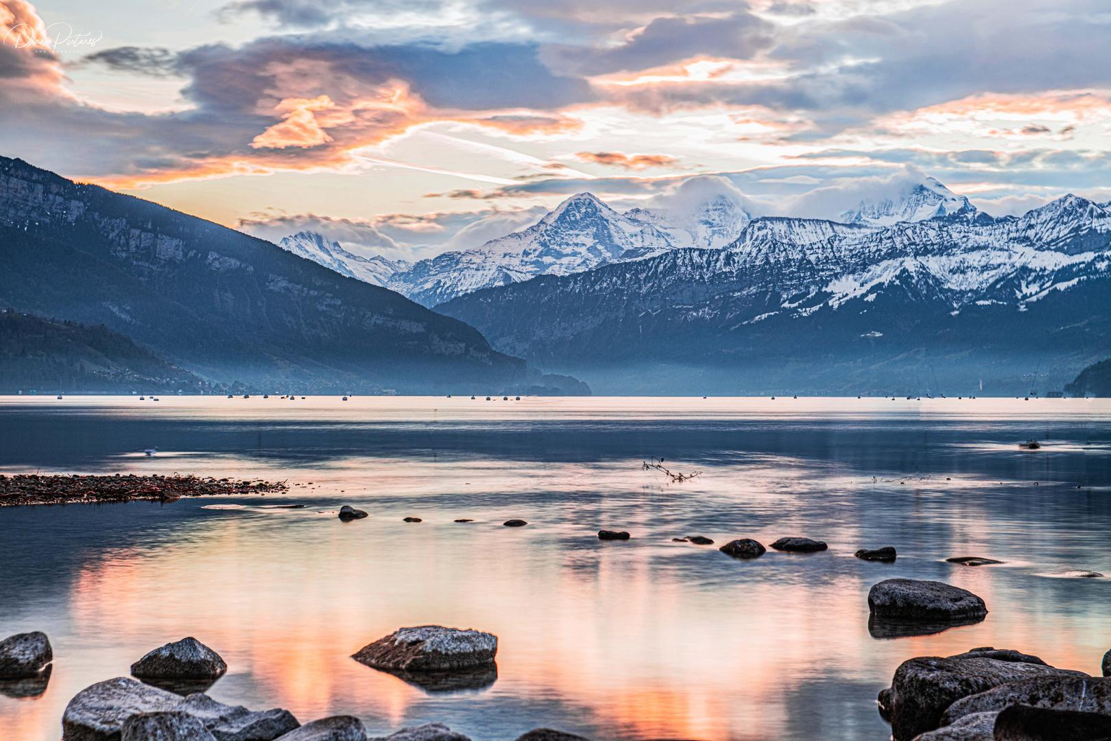 Morgenstimmung am Thunersee Foto & Bild | landschaft, berge, bach ...