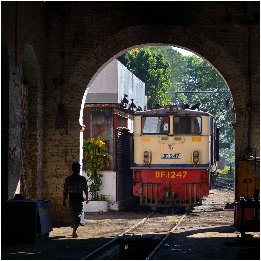Mottama Depot III Foto & Bild | asia, myanmar, southeast asia Bilder ...