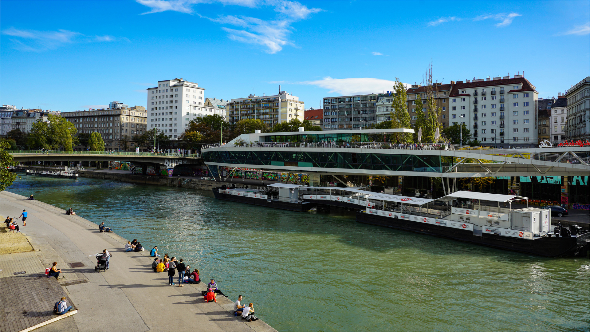 Motto am Fluss Foto & Bild | restaurant, donaukanal, daniel streit ...